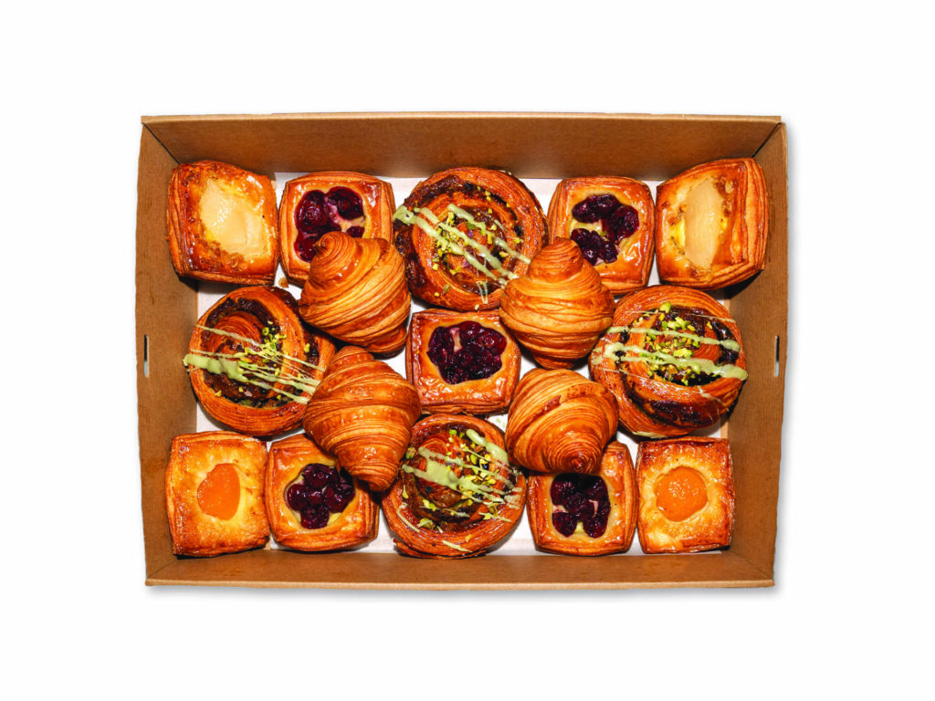Mini Pastries - Ralph's Catering
